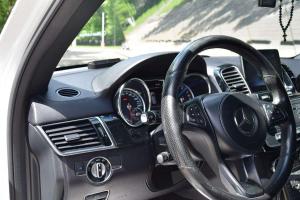 Balts Mercedes-Benz GLS 450 2019 Kauņa, ar dzinēja tilpumu 3.00 L un nobraukumu 148 tūkst. km par 35000 €, foto 27 vietnē AUTOMOTO.COM.LV