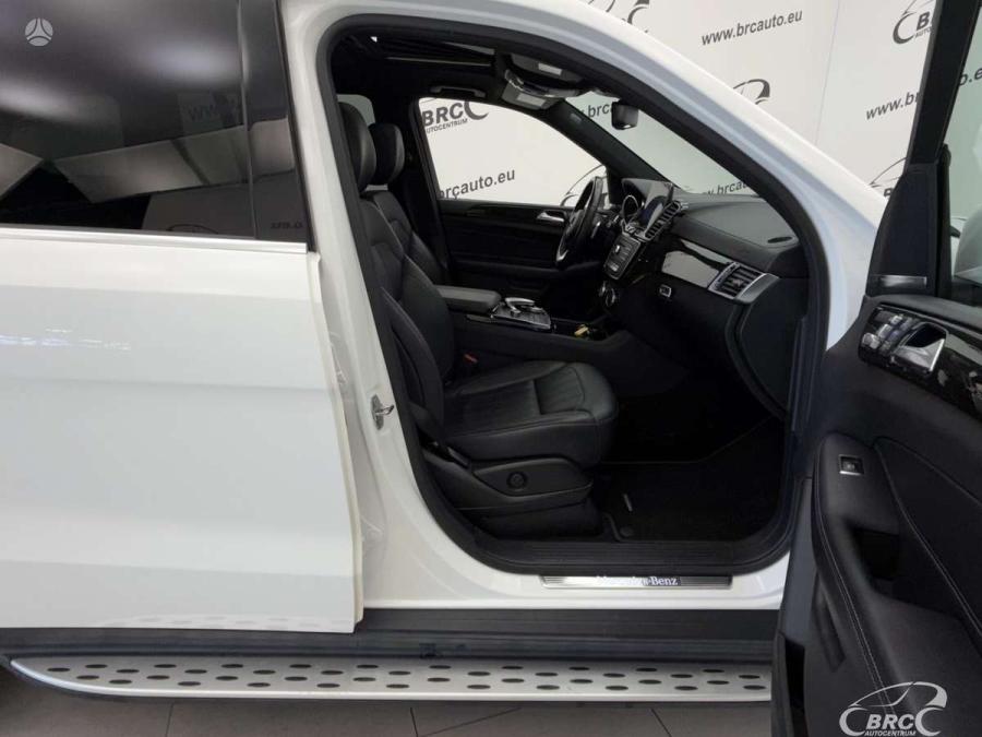 Белый Мерседес GLS 450 2019 в Вильнюс, объемом двигателя 3.00 л и пробегом 209 тыс. км за 26900 €, фото 6 на AUTOMOTO.COM.LV