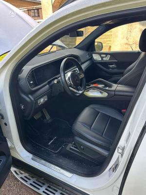 Balts Mercedes-Benz GLS 450 2023 Viļņa, ar dzinēja tilpumu 3.00 L un nobraukumu 51 tūkst. km par 54900 €, foto 12 vietnē AUTOMOTO.COM.LV