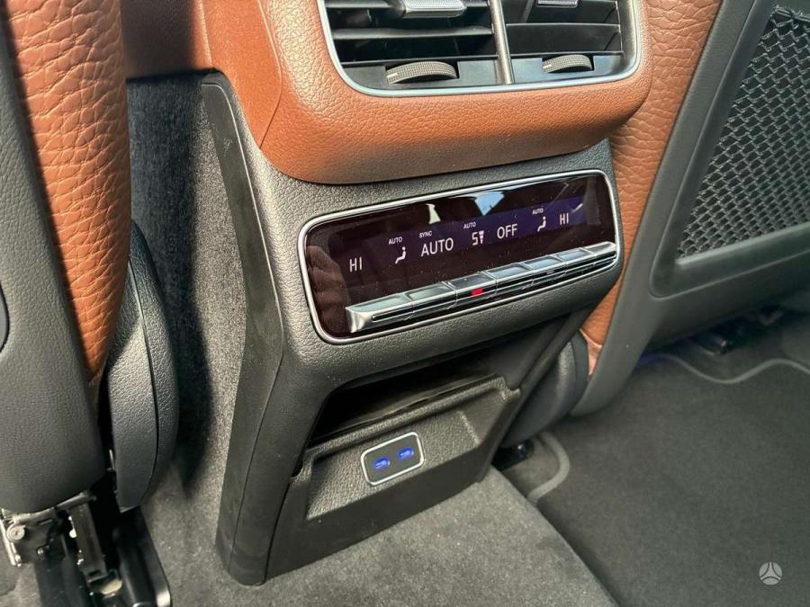 Белый Мерседес GLS 450 2026 в Вильнюс, объемом двигателя 2.99 л и пробегом 15 тыс. км за 113500 €, фото 28 на AUTOMOTO.COM.LV