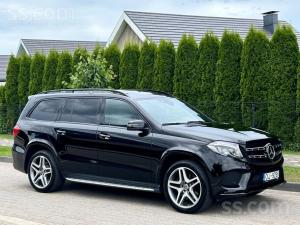 Black Mercedes-Benz GLS 500 2017 in Riga, with an engine capacity of 4.70 L and mileage of 189 thousand km for 28950 €, photo 8 on AUTOMOTO.COM.LV