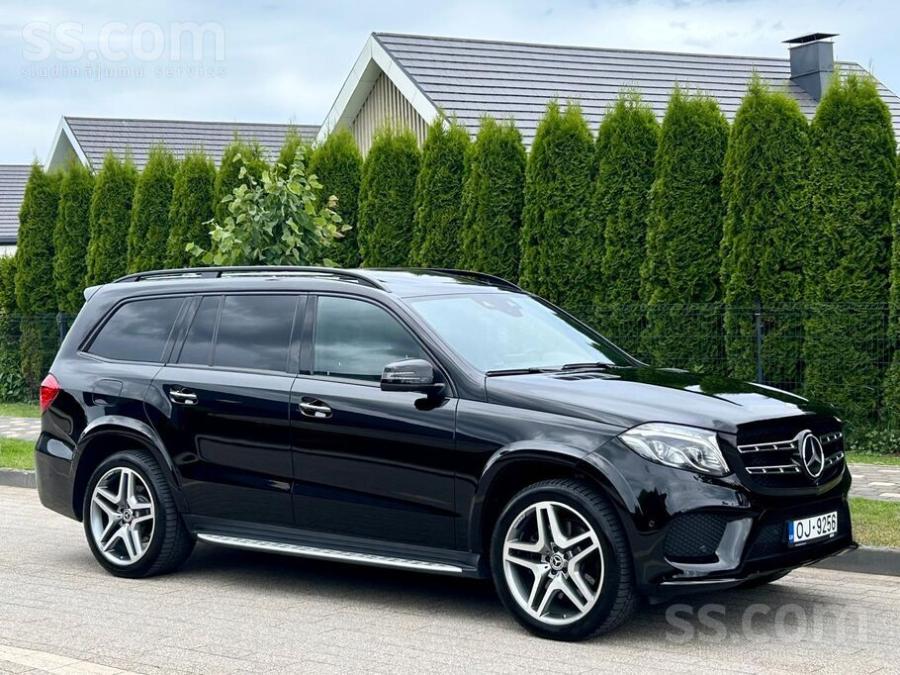 Black Mercedes-Benz GLS 500 2017 in Riga, with an engine capacity of 4.70 L and mileage of 189 thousand km for 28950 €, photo 8 on AUTOMOTO.COM.LV