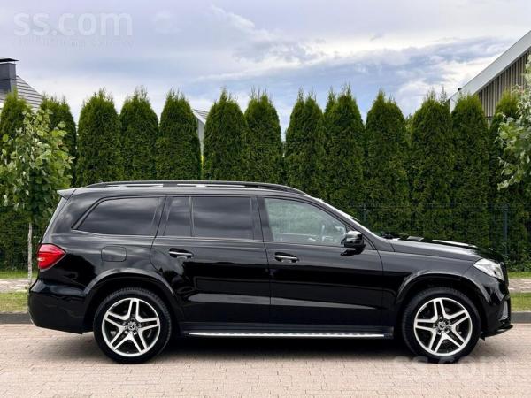 Black Mercedes-Benz GLS 500 2017 in Riga, with an engine capacity of 4.70 L and mileage of 189 thousand km for 28950 €, photo 8 on AUTOMOTO.COM.LV