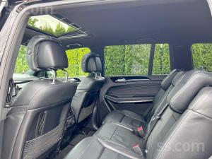 Black Mercedes-Benz GLS 500 2017 in Riga, with an engine capacity of 4.70 L and mileage of 189 thousand km for 28950 €, photo 18 on AUTOMOTO.COM.LV