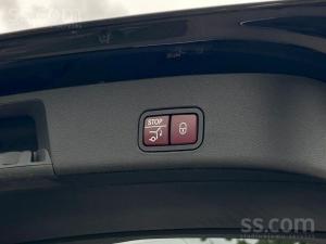 Black Mercedes-Benz GLS 500 2017 in Riga, with an engine capacity of 4.70 L and mileage of 189 thousand km for 28950 €, photo 25 on AUTOMOTO.COM.LV