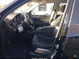 Black Mercedes-Benz GLS 550 2017 in Siauliai, with an engine capacity of 4.70 L and mileage of 144 thousand km for 14990 €, photo 12 on AUTOMOTO.COM.LV