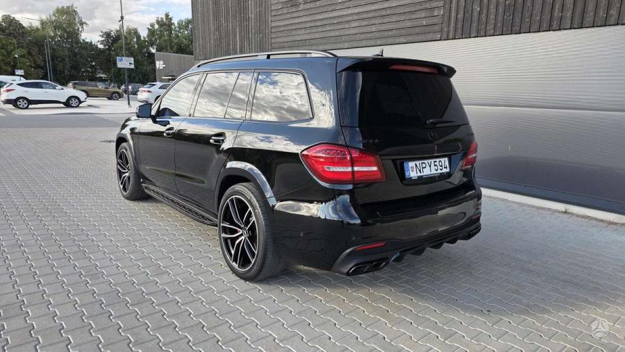 Черный Мерседес GLS 550 2017 в Шяуляй, объемом двигателя 4.66 л и пробегом 200 тыс. км за 33900 €, фото 16 на AUTOMOTO.COM.LV