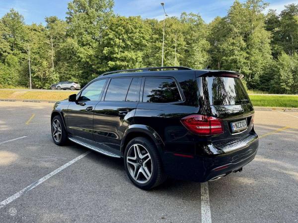 Черный Мерседес GLS 550 2017 в Клайпеда, объемом двигателя 4.66 л и пробегом 236 тыс. км за 28700 €, фото 8 на AUTOMOTO.COM.LV