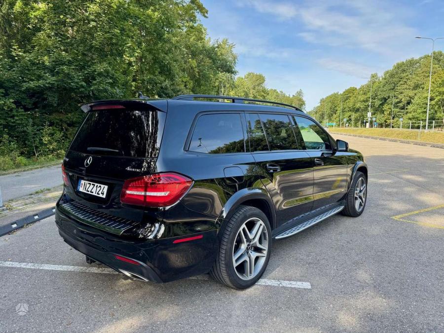 Melns Mercedes-Benz GLS 550 2017 Klaipėda, ar dzinēja tilpumu 4.66 L un nobraukumu 236 tūkst. km par 28700 €, foto 9 vietnē AUTOMOTO.COM.LV