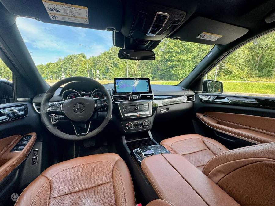 Melns Mercedes-Benz GLS 550 2017 Klaipėda, ar dzinēja tilpumu 4.66 L un nobraukumu 236 tūkst. km par 28700 €, foto 11 vietnē AUTOMOTO.COM.LV