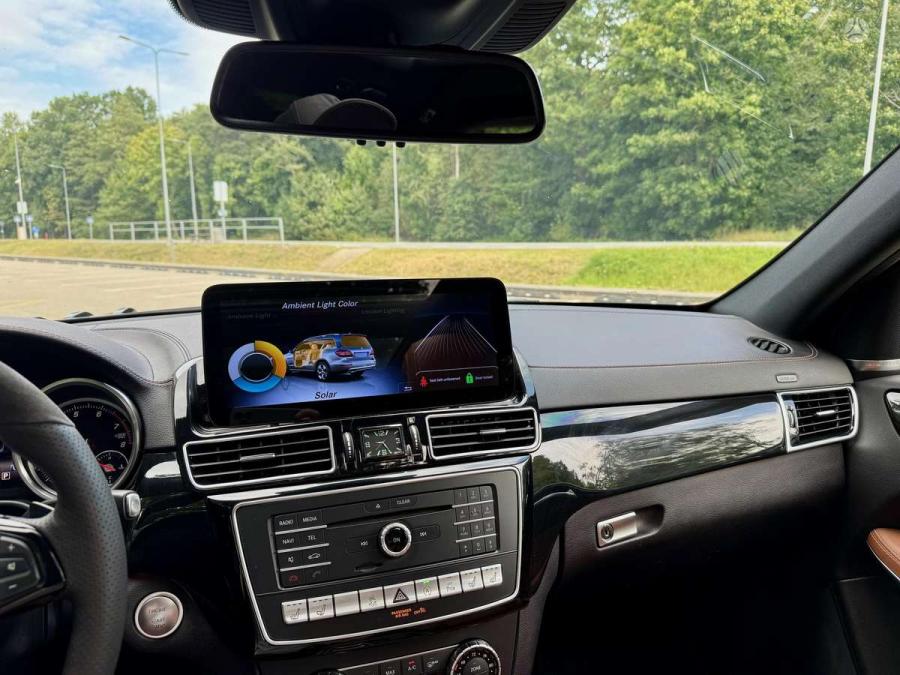 Melns Mercedes-Benz GLS 550 2017 Klaipėda, ar dzinēja tilpumu 4.66 L un nobraukumu 236 tūkst. km par 28700 €, foto 27 vietnē AUTOMOTO.COM.LV