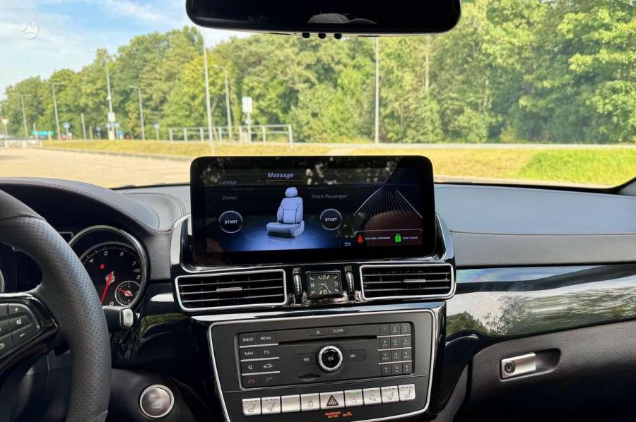 Melns Mercedes-Benz GLS 550 2017 Klaipėda, ar dzinēja tilpumu 4.66 L un nobraukumu 236 tūkst. km par 28700 €, foto 30 vietnē AUTOMOTO.COM.LV