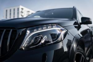 Черный Мерседес GLS 550 2018 в Вильнюс, объемом двигателя 4.70 л и пробегом 177 тыс. км за 38950 €, фото 5 на AUTOMOTO.COM.LV