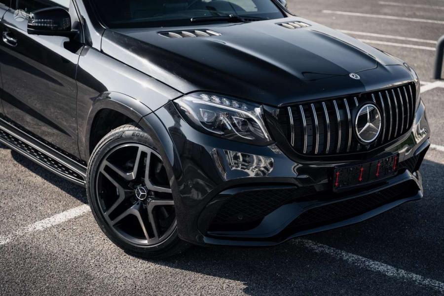 Черный Мерседес GLS 550 2018 в Вильнюс, объемом двигателя 4.70 л и пробегом 177 тыс. км за 38950 €, фото 6 на AUTOMOTO.COM.LV