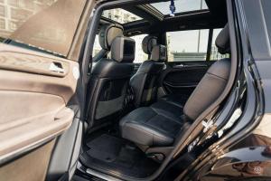 Melns Mercedes-Benz GLS 550 2018 Viļņa, ar dzinēja tilpumu 4.70 L un nobraukumu 177 tūkst. km par 38950 €, foto 22 vietnē AUTOMOTO.COM.LV