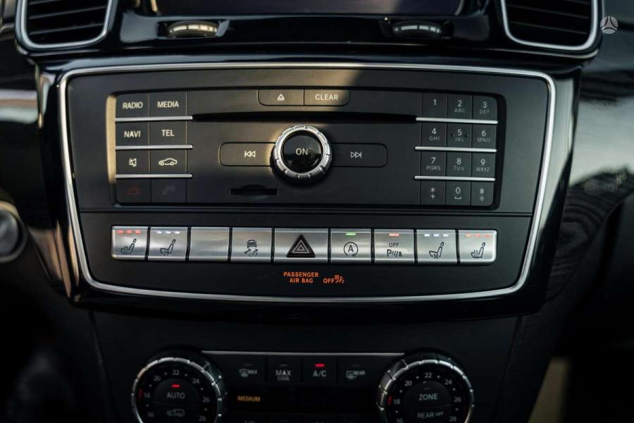 Melns Mercedes-Benz GLS 550 2018 Viļņa, ar dzinēja tilpumu 4.70 L un nobraukumu 177 tūkst. km par 38950 €, foto 23 vietnē AUTOMOTO.COM.LV