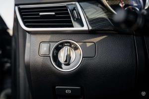 Melns Mercedes-Benz GLS 550 2018 Viļņa, ar dzinēja tilpumu 4.70 L un nobraukumu 177 tūkst. km par 38950 €, foto 29 vietnē AUTOMOTO.COM.LV