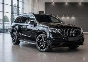 Melns Mercedes-Benz GLS 550 2018 Viļņa, ar dzinēja tilpumu 4.70 L un nobraukumu 177 tūkst. km par 35950 €, foto 4 vietnē AUTOMOTO.COM.LV