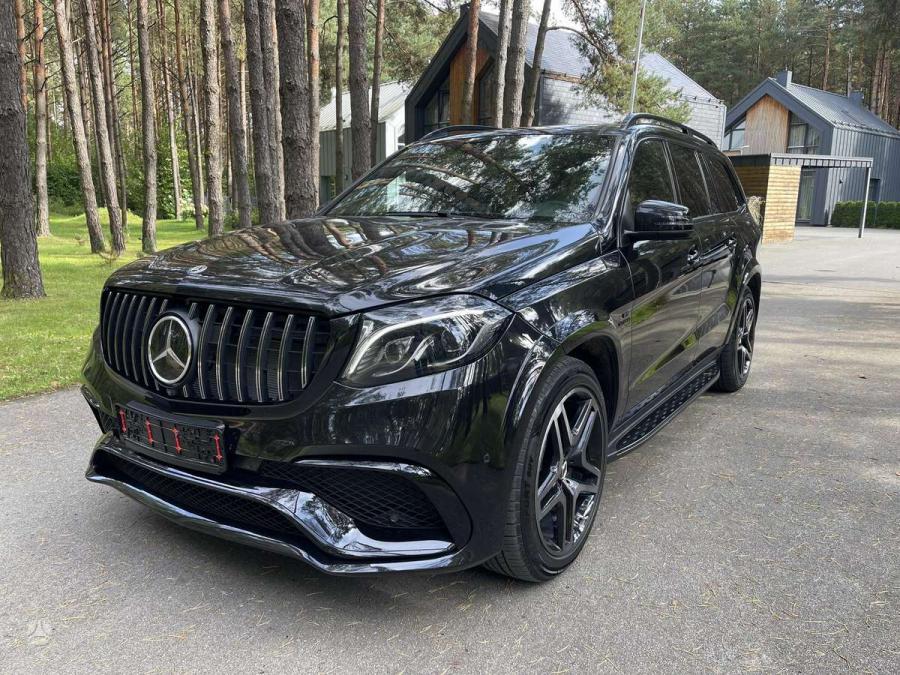 Черный Мерседес GLS 550 2018 в Вильнюс, объемом двигателя 4.70 л и пробегом 179 тыс. км за 32900 €, фото 10 на AUTOMOTO.COM.LV