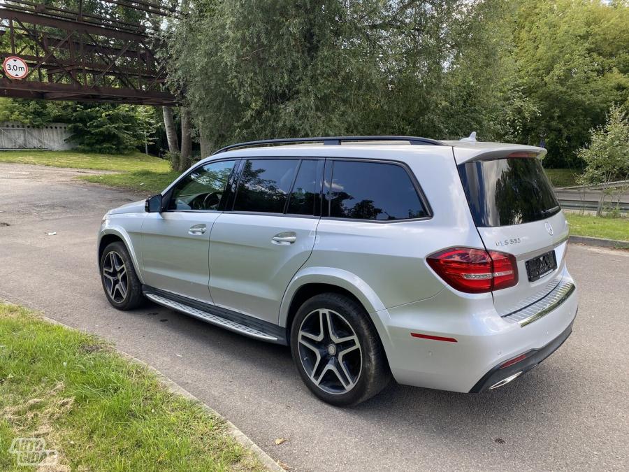Pelēks Mercedes-Benz GLS 550 2017 Viļņa, ar dzinēja tilpumu 4.70 L un nobraukumu 176 tūkst. km par 28000 €, foto 7 vietnē AUTOMOTO.COM.LV