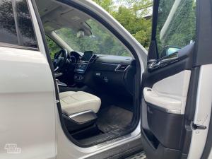 Pelēks Mercedes-Benz GLS 550 2017 Viļņa, ar dzinēja tilpumu 4.70 L un nobraukumu 176 tūkst. km par 28000 €, foto 11 vietnē AUTOMOTO.COM.LV