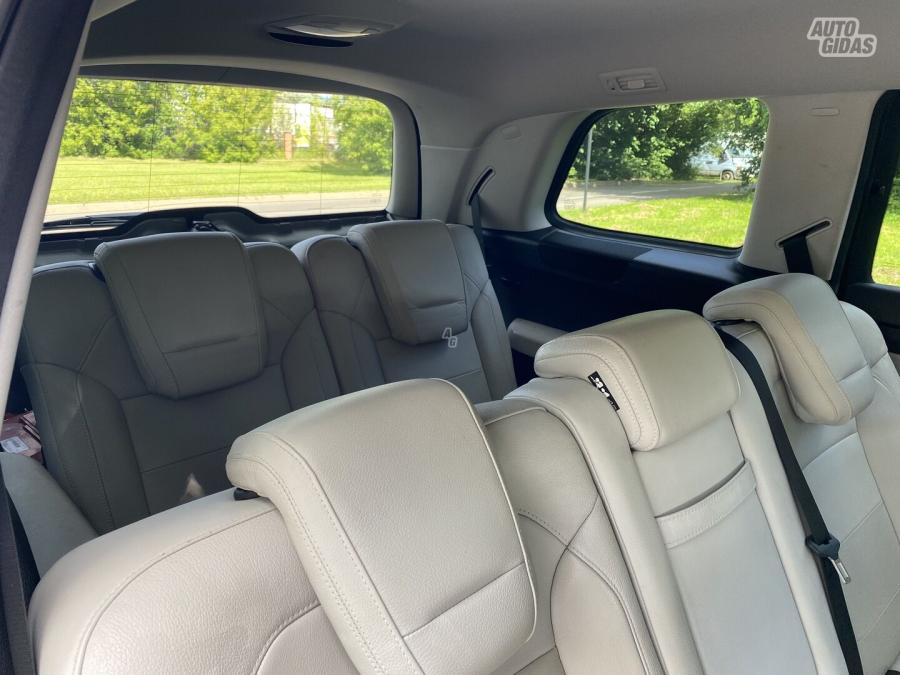 Pelēks Mercedes-Benz GLS 550 2017 Viļņa, ar dzinēja tilpumu 4.70 L un nobraukumu 176 tūkst. km par 28000 €, foto 14 vietnē AUTOMOTO.COM.LV