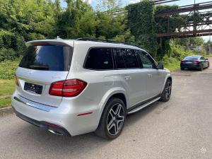 Grey Mercedes-Benz GLS 550 2017 in Vilnius, with an engine capacity of 4.70 L and mileage of 176 thousand km for 28000 €, photo 7 on AUTOMOTO.COM.LV
