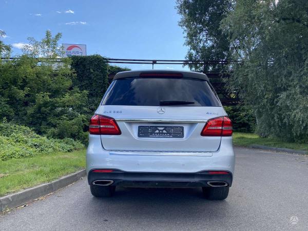 Grey Mercedes-Benz GLS 550 2017 in Vilnius, with an engine capacity of 4.70 L and mileage of 176 thousand km for 28000 €, photo 7 on AUTOMOTO.COM.LV