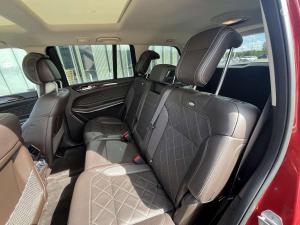 Красный Мерседес GLS 550 2018 в Шяуляй, объемом двигателя 4.66 л и пробегом 89 тыс. км за 37000 €, фото 13 на AUTOMOTO.COM.LV