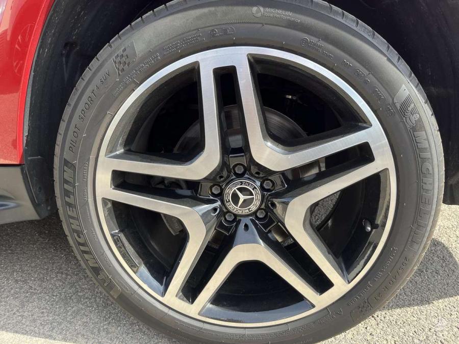 Красный Мерседес GLS 550 2018 в Шяуляй, объемом двигателя 4.66 л и пробегом 89 тыс. км за 37000 €, фото 22 на AUTOMOTO.COM.LV