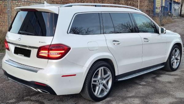 Balts Mercedes-Benz GLS 550 2017 Šauļi, ar dzinēja tilpumu 4.66 L un nobraukumu 215 tūkst. km par 24000 €, foto 3 vietnē AUTOMOTO.COM.LV