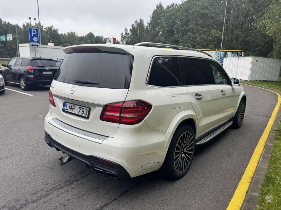 Balts Mercedes-Benz GLS 550 2017 Kauņa, ar dzinēja tilpumu 4.66 L un nobraukumu 334 tūkst. km par 23000 €, foto 5 vietnē AUTOMOTO.COM.LV