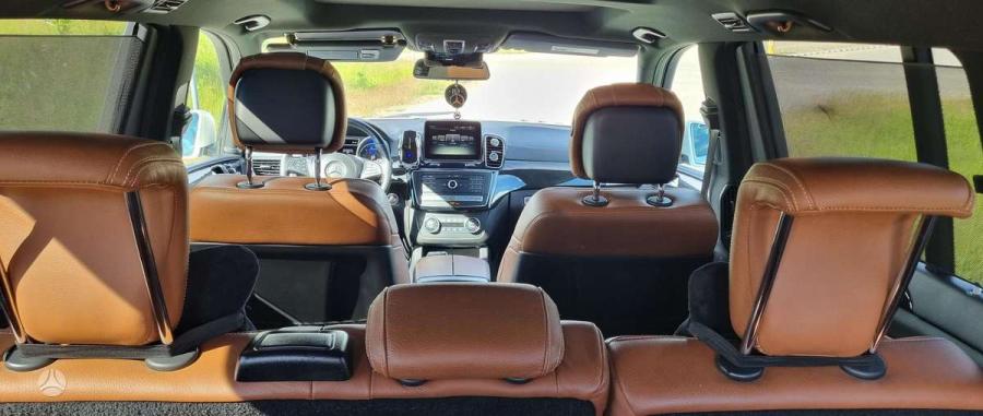 Белый Мерседес GLS 550 2017 в Шяуляй, объемом двигателя 4.66 л и пробегом 227 тыс. км за 21000 €, фото 8 на AUTOMOTO.COM.LV
