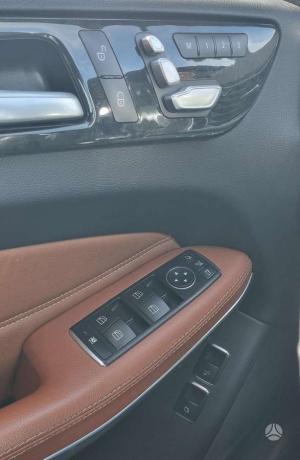 Белый Мерседес GLS 550 2017 в Шяуляй, объемом двигателя 4.66 л и пробегом 227 тыс. км за 21000 €, фото 11 на AUTOMOTO.COM.LV