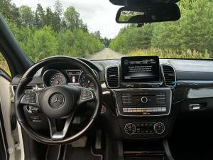 Balts Mercedes-Benz GLS 550 2018 Viļņa, ar dzinēja tilpumu 4.70 L un nobraukumu 93 tūkst. km par 25550 €, foto 32 vietnē AUTOMOTO.COM.LV