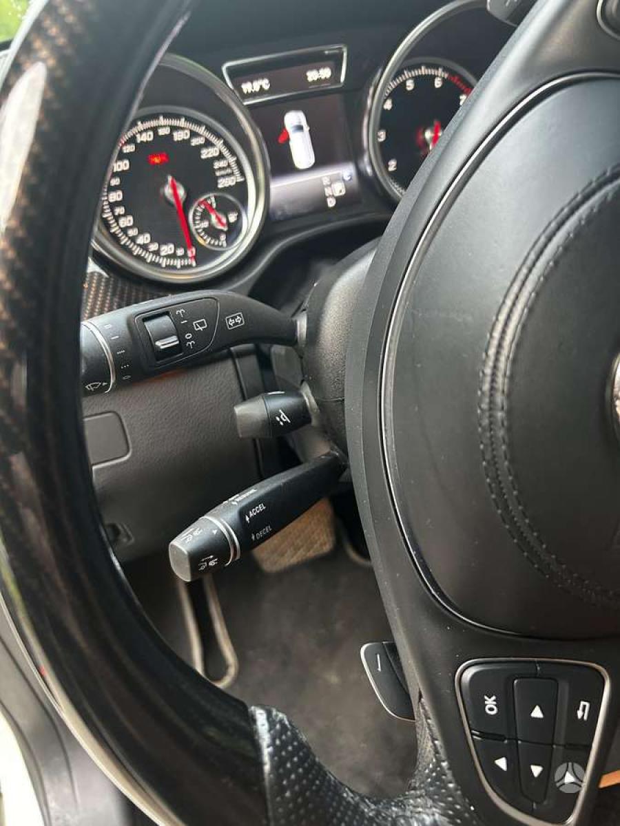 Balts Mercedes-Benz GLS 550 2018 Viļņa, ar dzinēja tilpumu 4.70 L un nobraukumu 93 tūkst. km par 25550 €, foto 37 vietnē AUTOMOTO.COM.LV