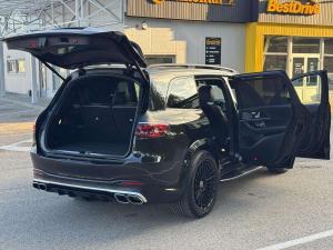Black Mercedes-Benz gls-580 2021 in Jonava, with an engine capacity of 3.98 L and mileage of 146 thousand km for 69999 €, photo 17 on AUTOMOTO.COM.LV