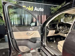 Black Mercedes-Benz gls-580 2021 in Vilnius, with an engine capacity of 3.98 L and mileage of 90 thousand km for 80000 €, photo 10 on AUTOMOTO.COM.LV