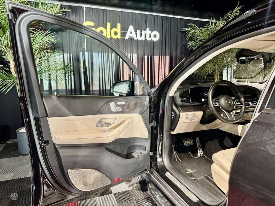 Black Mercedes-Benz gls-580 2021 in Vilnius, with an engine capacity of 3.98 L and mileage of 90 thousand km for 80000 €, photo 10 on AUTOMOTO.COM.LV