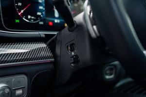 Black Mercedes-Benz gls-580 2024 in Vilnius, with an engine capacity of 3.98 L and mileage of 42 thousand km for 133000 €, photo 14 on AUTOMOTO.COM.LV