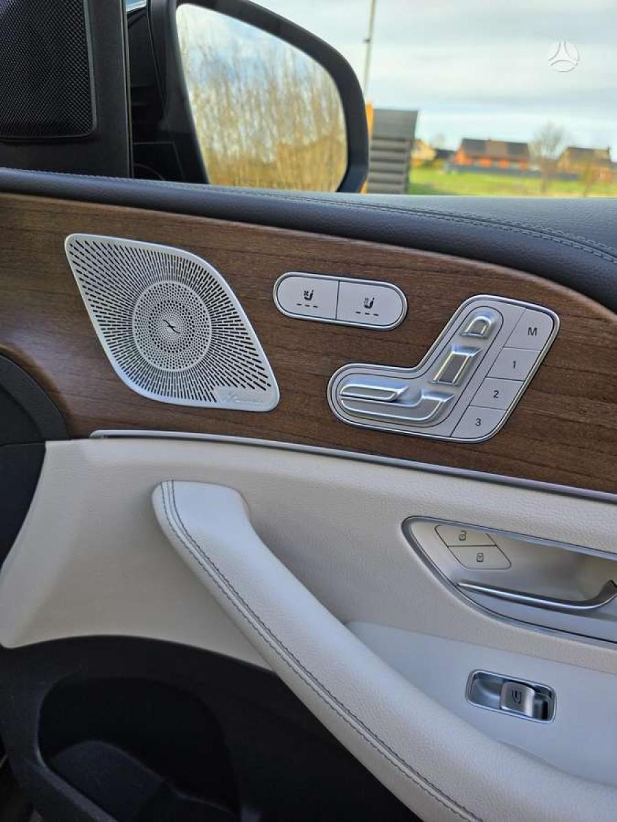 Mercedes-Benz gls-580 2020 in Palanga, with an engine capacity of 3.98 L and mileage of 75 thousand km for 71200 €, photo 21 on AUTOMOTO.COM.LV