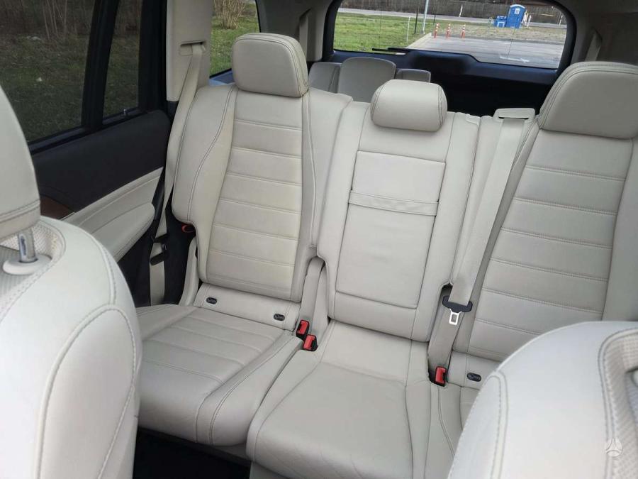 Mercedes-Benz gls-580 2020 in Palanga, with an engine capacity of 3.98 L and mileage of 75 thousand km for 71200 €, photo 26 on AUTOMOTO.COM.LV