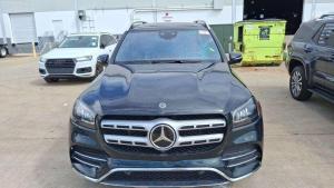Мерседес gls-580 2021 в Укмерге, объемом двигателя 4.00 л и пробегом 117 тыс. км за 47500 €, фото 3 на AUTOMOTO.COM.LV