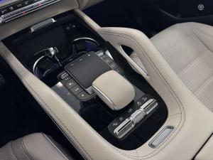 Pelēks Mercedes-Benz gls-580 2024 Viļņa, ar dzinēja tilpumu 4.00 L un nobraukumu 71 tūkst. km par 97777 €, foto 10 vietnē AUTOMOTO.COM.LV