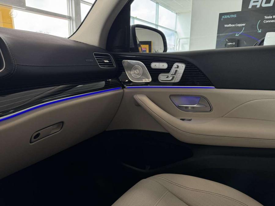 Pelēks Mercedes-Benz gls-580 2024 Viļņa, ar dzinēja tilpumu 4.00 L un nobraukumu 71 tūkst. km par 97777 €, foto 11 vietnē AUTOMOTO.COM.LV