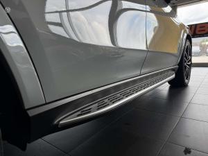 Pelēks Mercedes-Benz gls-580 2024 Viļņa, ar dzinēja tilpumu 4.00 L un nobraukumu 71 tūkst. km par 97777 €, foto 27 vietnē AUTOMOTO.COM.LV