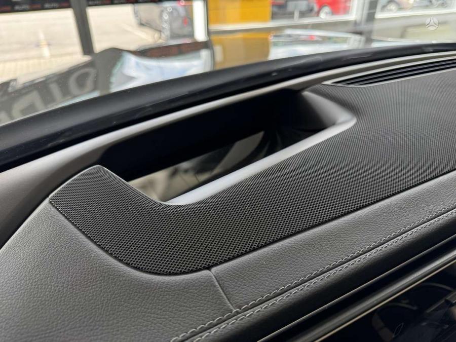Pelēks Mercedes-Benz gls-580 2024 Viļņa, ar dzinēja tilpumu 4.00 L un nobraukumu 71 tūkst. km par 97777 €, foto 41 vietnē AUTOMOTO.COM.LV