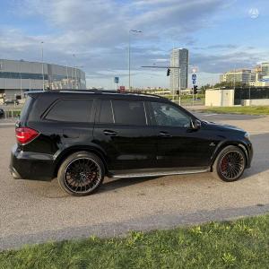 Black Mercedes-Benz GLS 63 AMG 2017 in Vilnius, with an engine capacity of 0.00 L and mileage of 293 thousand km for 32400 €, photo 3 on AUTOMOTO.COM.LV