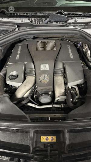 Black Mercedes-Benz GLS 63 AMG 2017 in Vilnius, with an engine capacity of 0.00 L and mileage of 293 thousand km for 32400 €, photo 21 on AUTOMOTO.COM.LV