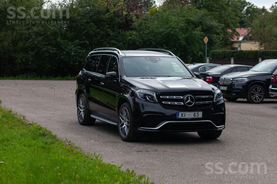 Black Mercedes-Benz GLS 63 AMG 2019 in Riga, with an engine capacity of 5.50 L and mileage of 94 thousand km for 59000 €, photo 3 on AUTOMOTO.COM.LV